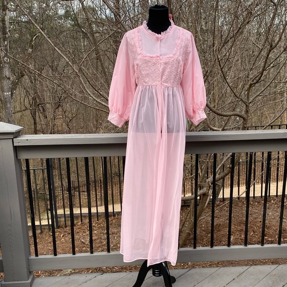 Vintage | Intimates & Sleepwear | Vintage 6s 70s Union Label Lace ...